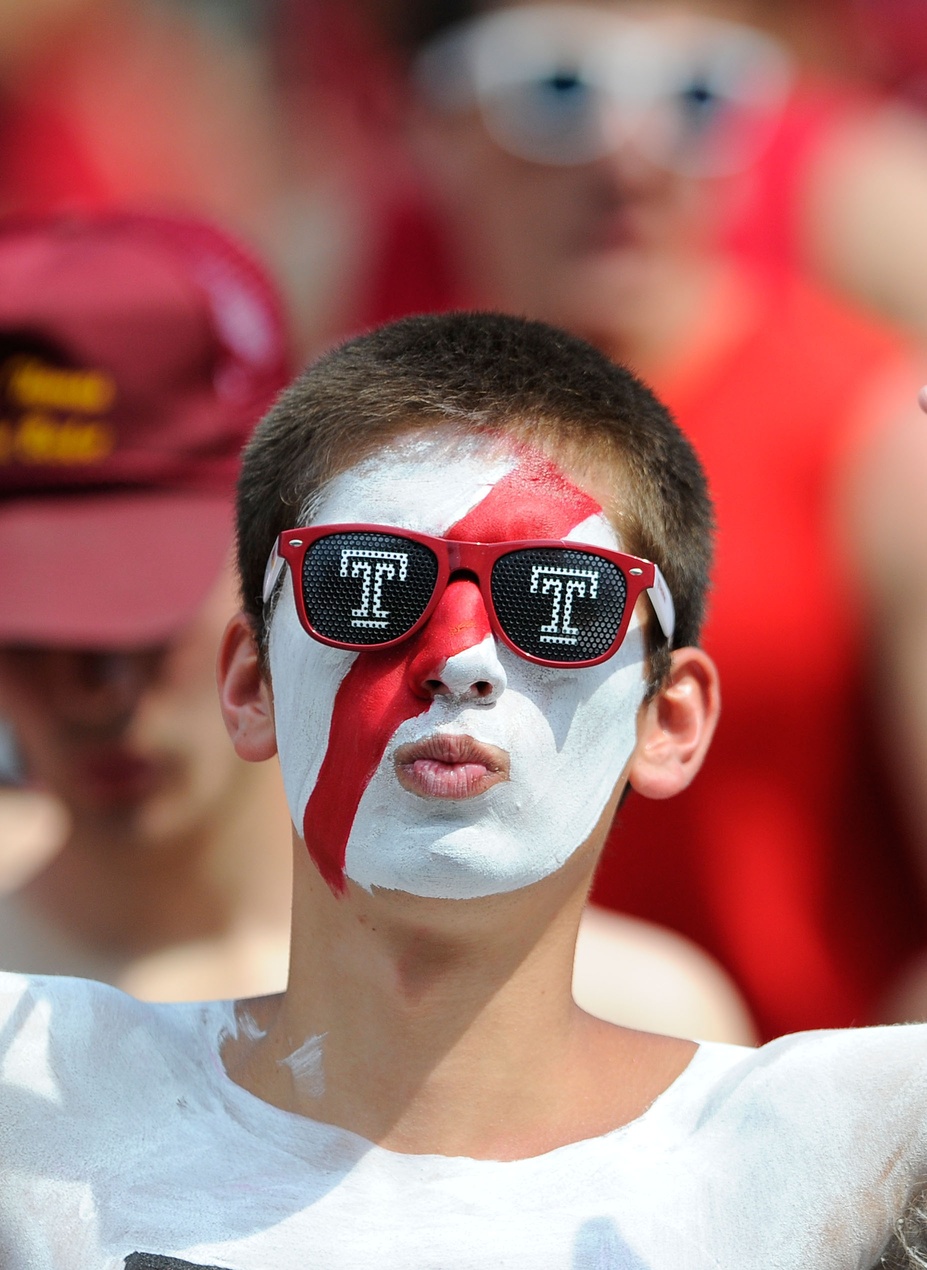 Rich Barnes’ photo Gallery: Navy vs. Temple – Temple Football Forever